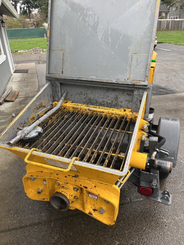 Mayco LS400 Concrete Pump - PDQuipment